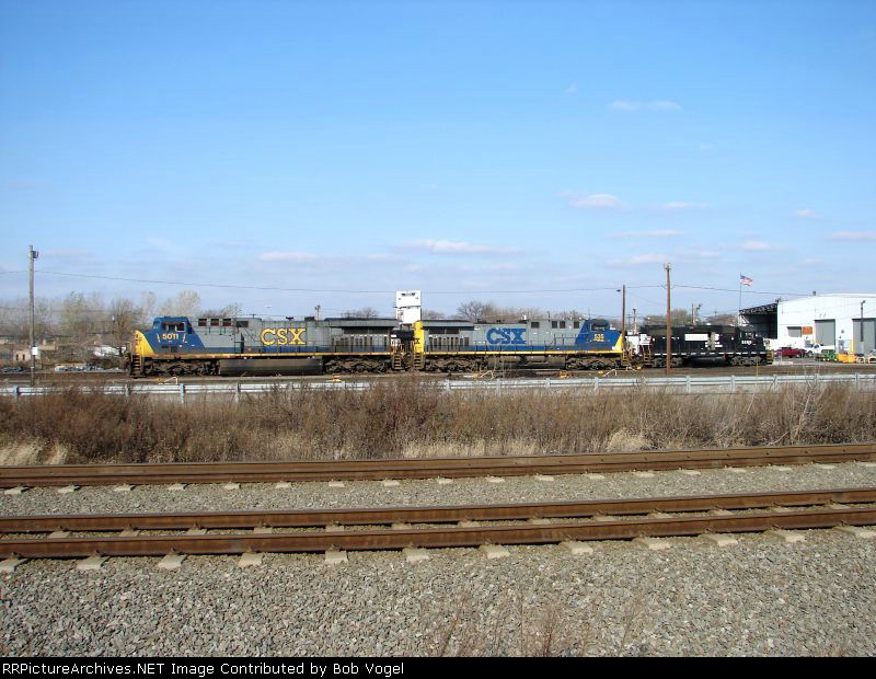 CSX 5011 and 535